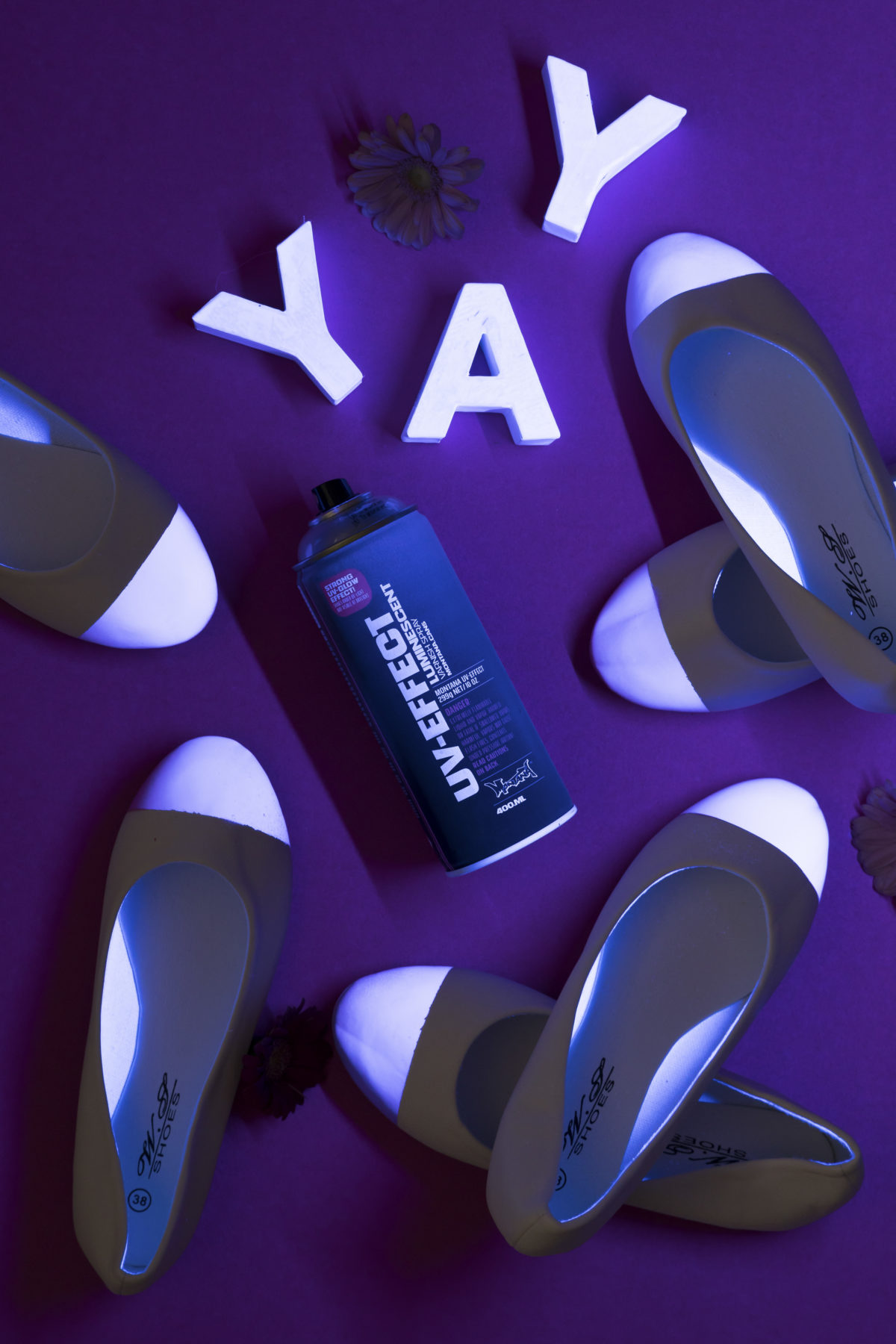 Glow in the Dark Shoes – THE TRANSPARENT MONTANA UV-EFFECT
