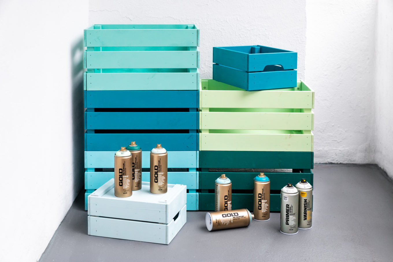 Aqua Colored Wooden Boxes – more than just wooden decor