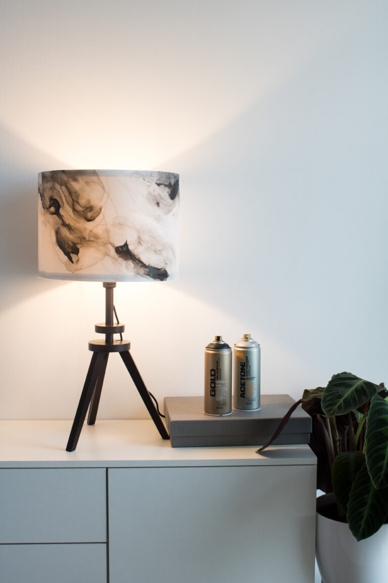 Acetone Art Table Lamp – Creating a mood with functional art