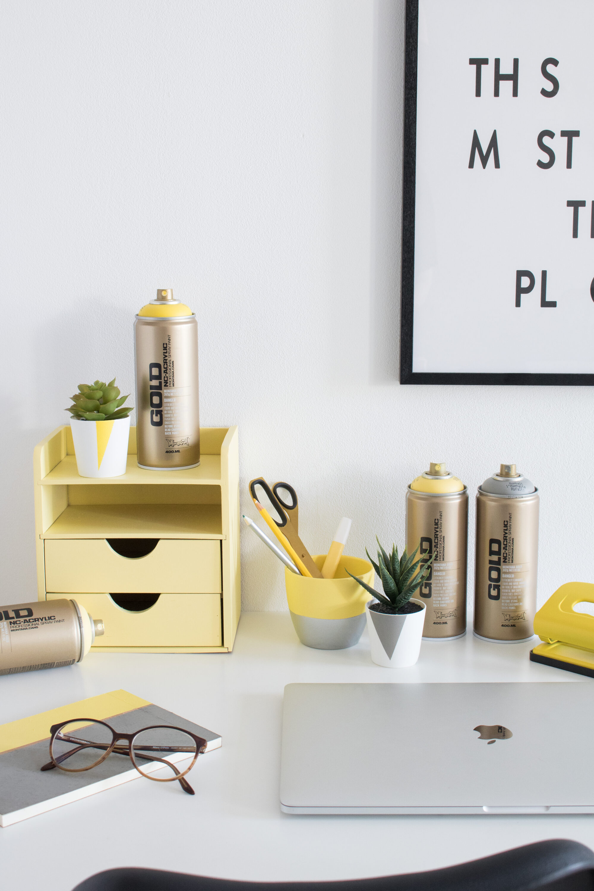 Pantone inspired Office Objects – Bringing your space up to date