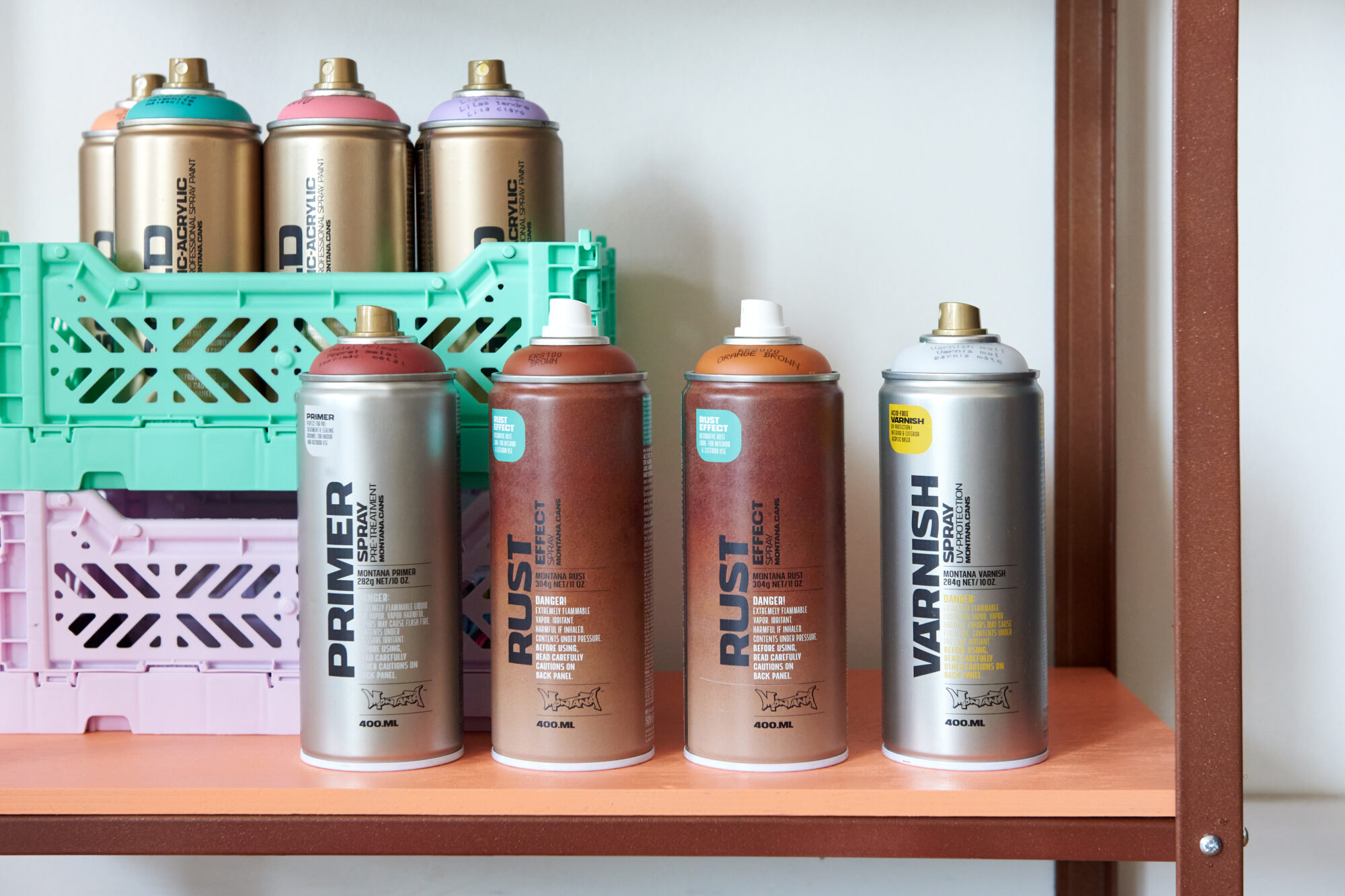 RUST Effect and Color Shelving – A new look for metal shelves