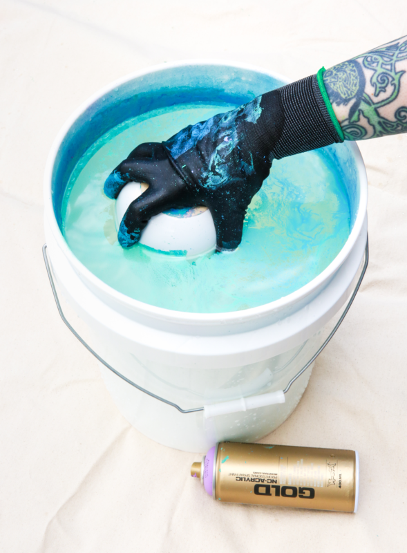 How to marble with Spray Paint – Organic effects with nothing more than